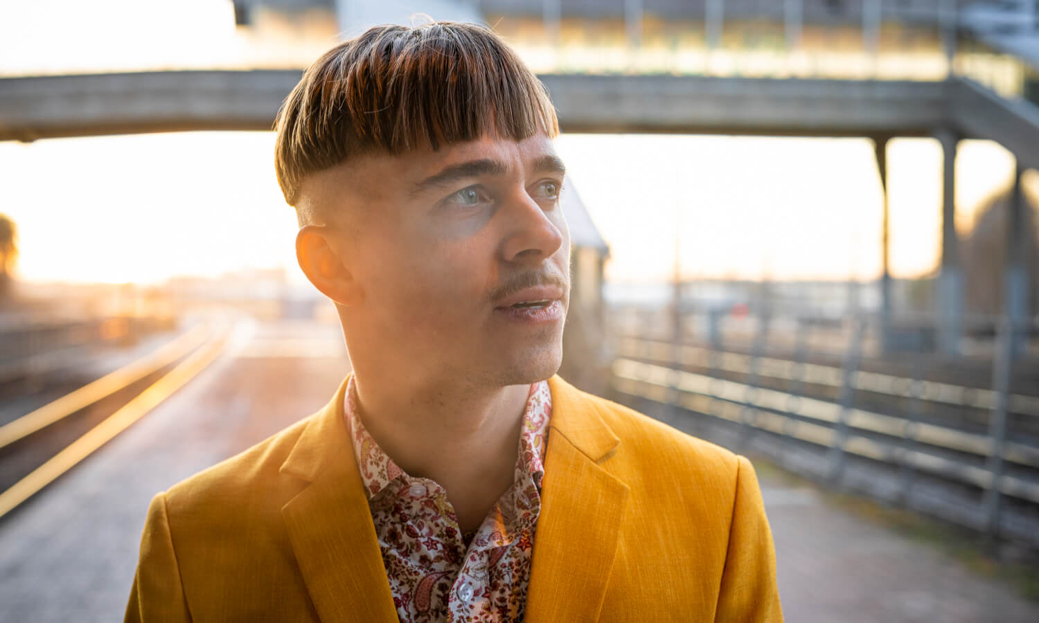 KÄÄRIJÄ – Warner Music Live