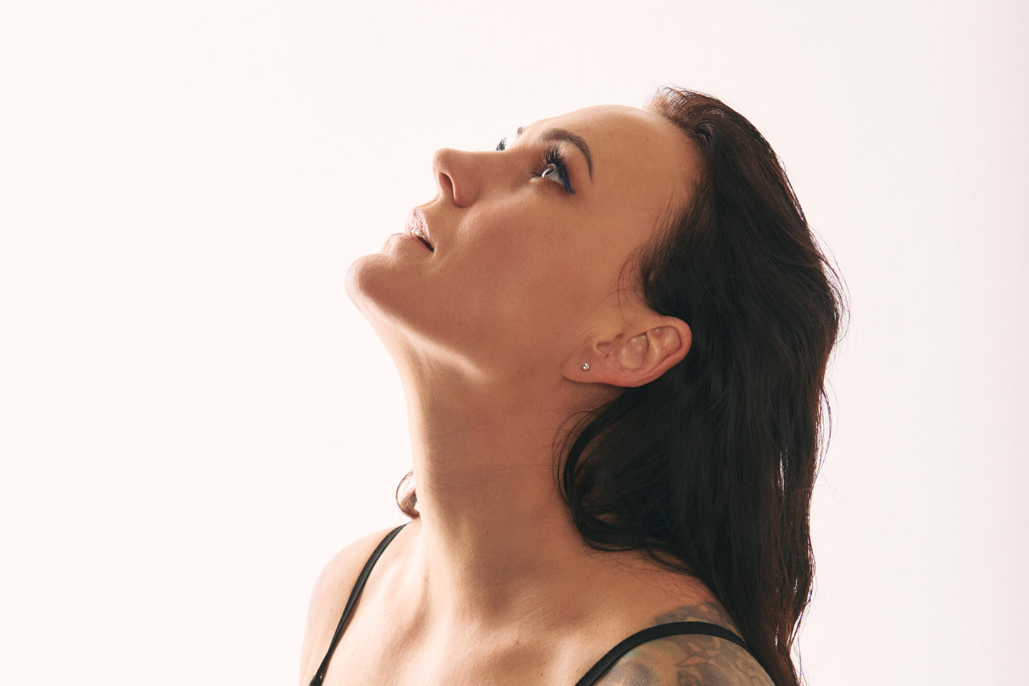 MIRA LUOTI – Warner Music Live