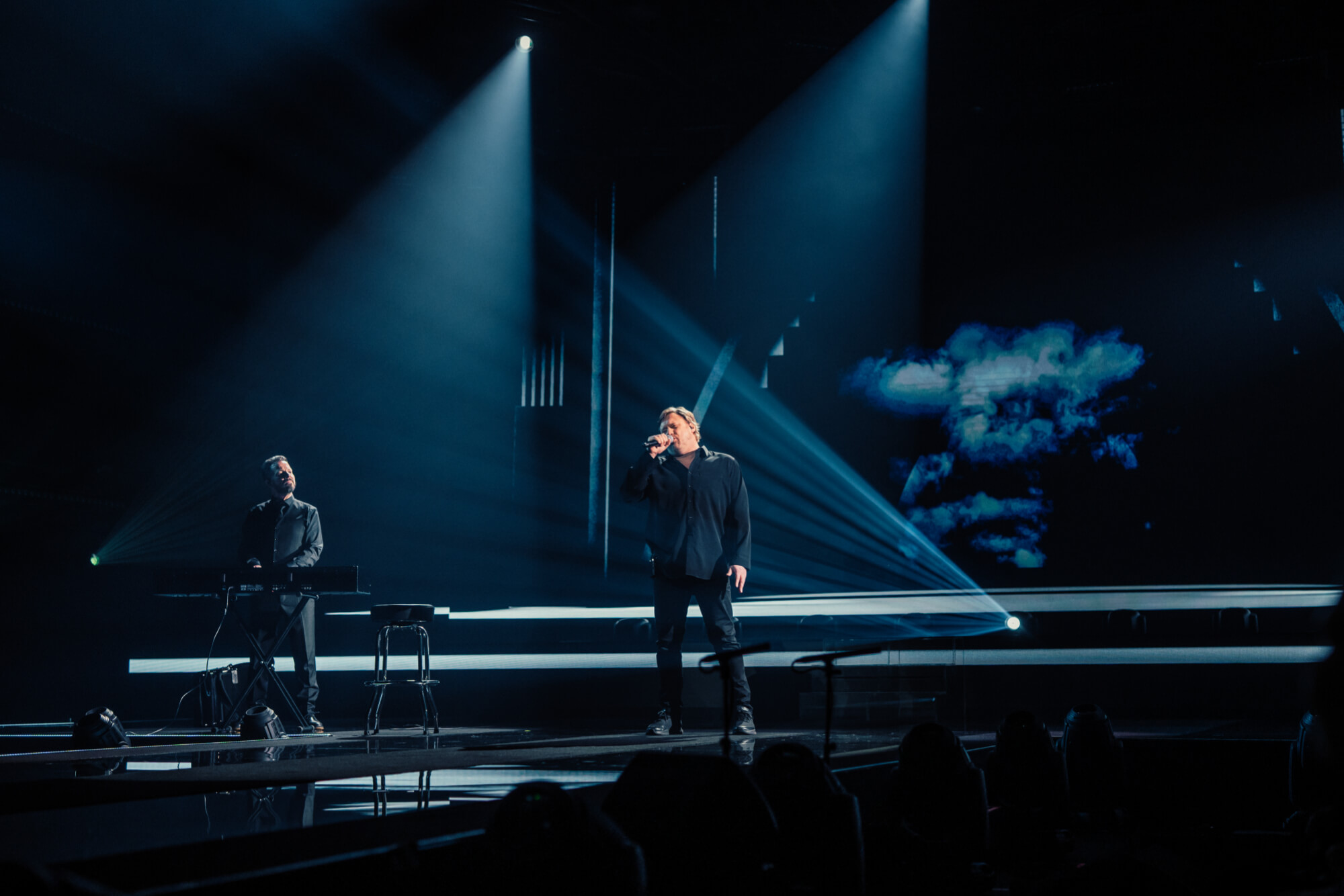 SAMULI EDELMANNILTA UUSI KAPPALE! – Warner Music Live