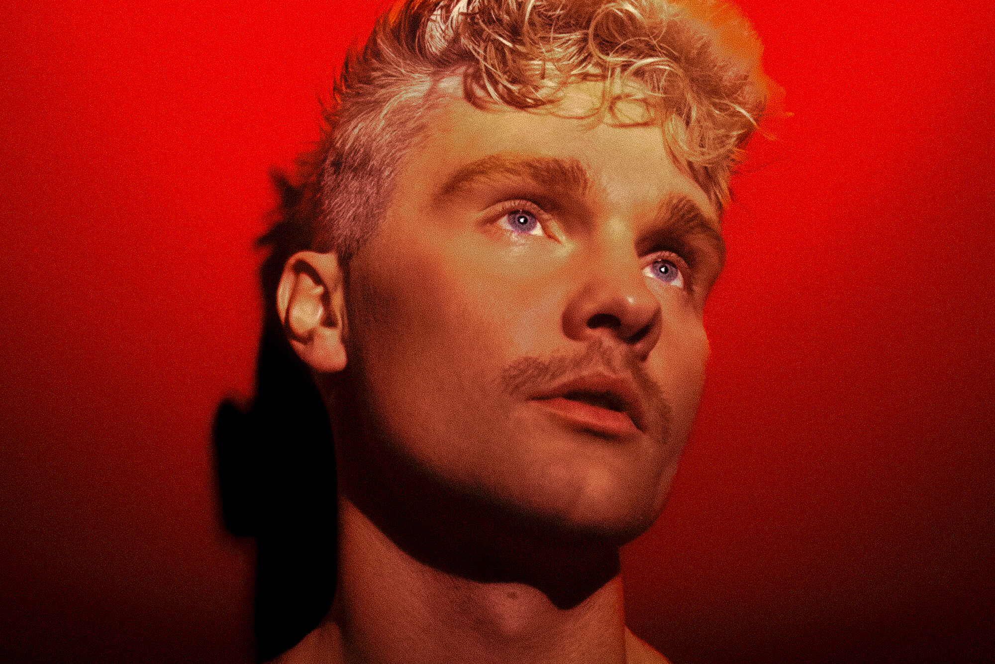 BENJAMININ UUSI SINGLE KRUUNAA ARTISTIN HUIMAN VUODEN – Warner Music Live